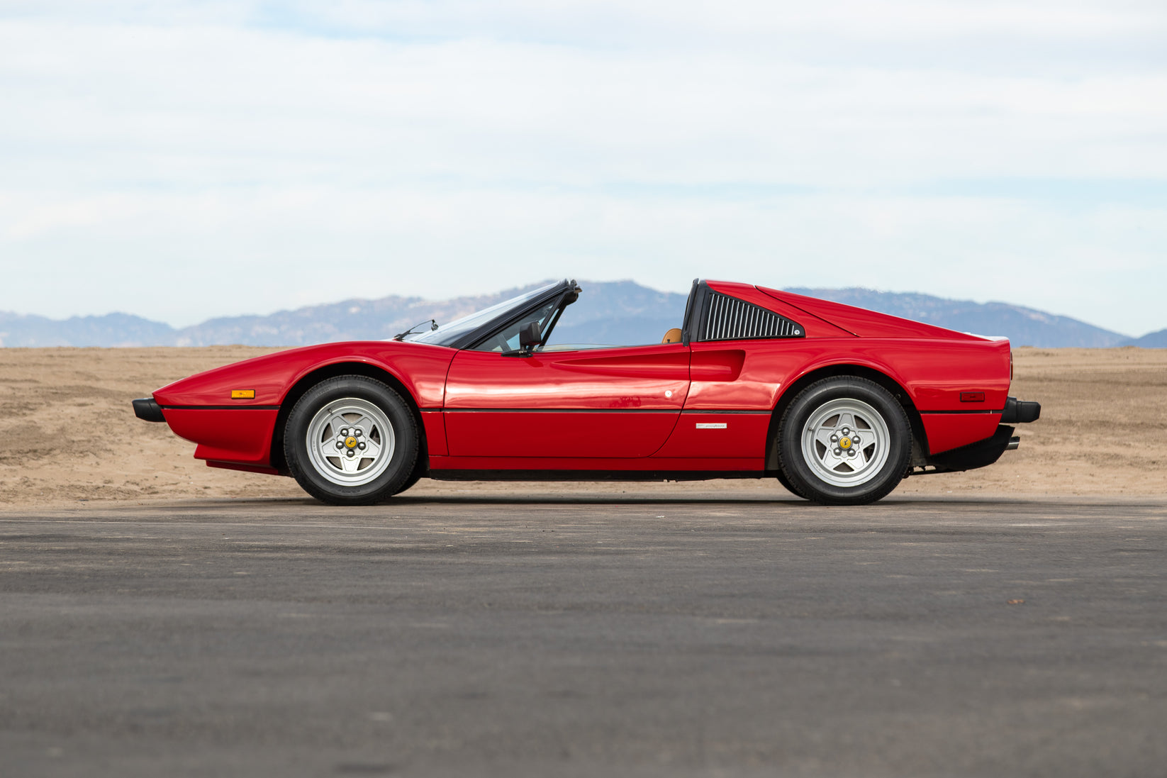 1982 Ferrari 308 GTSi – Hollywood Classic Cars